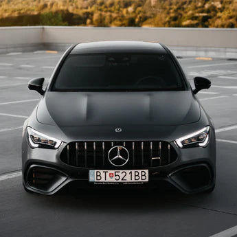 Mercedes CLA – Carbon Control